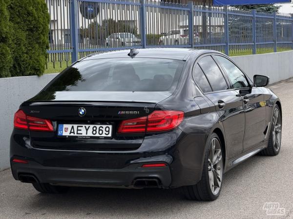 Blue BMW M550 2018 in Vilnius, with an engine capacity of 4.40 L and mileage of 226 thousand km for 27000 €, photo 5 on AUTOMOTO.COM.LV
