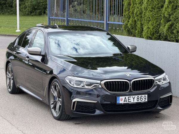 Blue BMW M550 2018 in Vilnius, with an engine capacity of 4.40 L and mileage of 226 thousand km for 27000 €, photo 7 on AUTOMOTO.COM.LV