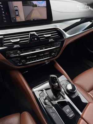 Zils BMW M550 2018 Viļņa, ar dzinēja tilpumu 4.40 L un nobraukumu 226 tūkst. km par 27000 €, foto 15 vietnē AUTOMOTO.COM.LV
