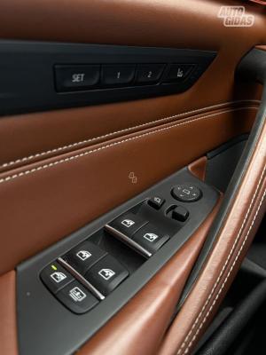 Zils BMW M550 2018 Viļņa, ar dzinēja tilpumu 4.40 L un nobraukumu 226 tūkst. km par 27000 €, foto 17 vietnē AUTOMOTO.COM.LV