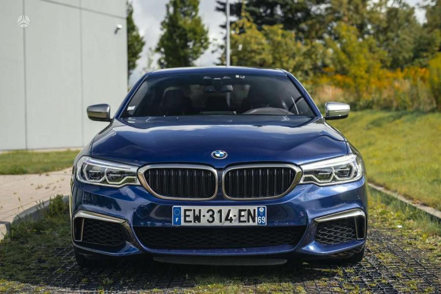 Синий БМВ M550 2018 в Таураге, объемом двигателя 2.99 л и пробегом 178 тыс. км за 25900 €, фото 3 на AUTOMOTO.COM.LV