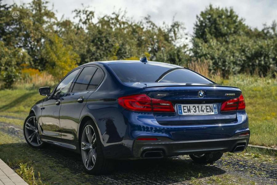 Синий БМВ M550 2018 в Таураге, объемом двигателя 2.99 л и пробегом 178 тыс. км за 25900 €, фото 5 на AUTOMOTO.COM.LV