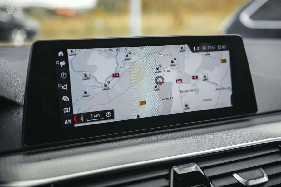 Синий БМВ M550 2018 в Таураге, объемом двигателя 2.99 л и пробегом 178 тыс. км за 25900 €, фото 19 на AUTOMOTO.COM.LV