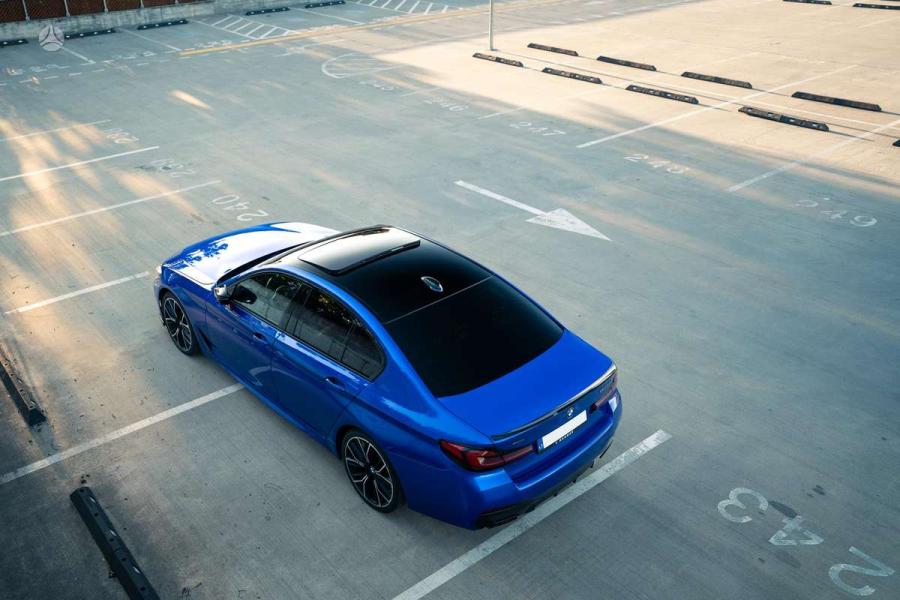 Zils BMW M550 2021 Kauņa, ar dzinēja tilpumu 4.40 L un nobraukumu 98 tūkst. km par 45000 €, foto 8 vietnē AUTOMOTO.COM.LV