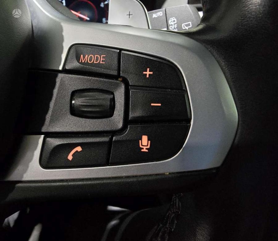 Синий БМВ M550 2019 в Шяуляй, объемом двигателя 2.99 л и пробегом 186 тыс. км за 32400 €, фото 19 на AUTOMOTO.COM.LV