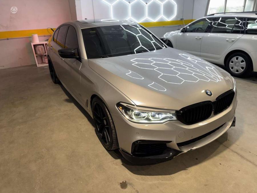 Коричневый БМВ M550 2018 в Каунас, объемом двигателя 4.40 л и пробегом 161 тыс. км за 17900 €, фото 31 на AUTOMOTO.COM.LV