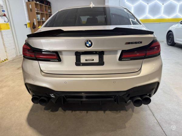 BMW M550 2018 in Kaunas on AUTOMOTO.COM.LV Brown BMW M550 2018 in Kaunas, with an engine capacity of 4.40 L and mileage of 161 thousand km for 17900 €, photo 4 on AUTOMOTO.COM.LV