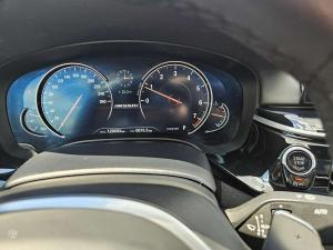 Серый БМВ M550 2017 в Каунас, объемом двигателя 4.40 л и пробегом 127 тыс. км за 28600 €, фото 16 на AUTOMOTO.COM.LV