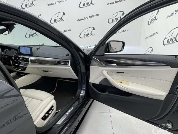 Grey BMW M550 2018 in Vilnius, with an engine capacity of 4.40 L and mileage of 63 thousand km for 29900 €, photo 9 on AUTOMOTO.COM.LV
