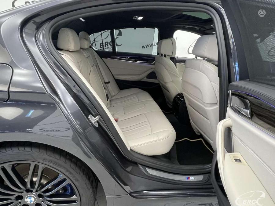 Pelēks BMW M550 2018 Viļņa, ar dzinēja tilpumu 4.40 L un nobraukumu 63 tūkst. km par 29900 €, foto 12 vietnē AUTOMOTO.COM.LV