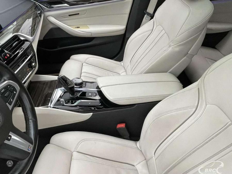 Pelēks BMW M550 2018 Viļņa, ar dzinēja tilpumu 4.40 L un nobraukumu 63 tūkst. km par 29900 €, foto 26 vietnē AUTOMOTO.COM.LV