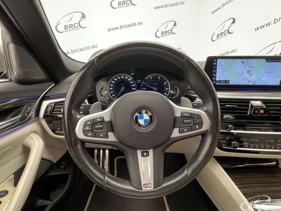 Pelēks BMW M550 2018 Viļņa, ar dzinēja tilpumu 4.40 L un nobraukumu 63 tūkst. km par 29900 €, foto 31 vietnē AUTOMOTO.COM.LV