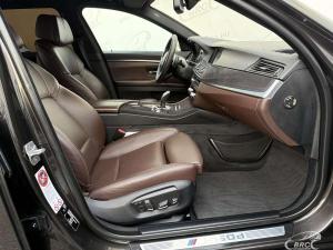Grey BMW M550 2013 in Klaipeda, with an engine capacity of 2.99 L and mileage of 320 thousand km for 9900 €, photo 11 on AUTOMOTO.COM.LV