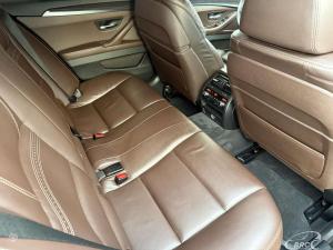 Grey BMW M550 2013 in Klaipeda, with an engine capacity of 2.99 L and mileage of 320 thousand km for 9900 €, photo 13 on AUTOMOTO.COM.LV