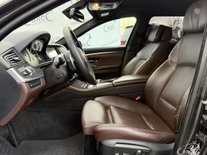 Grey BMW M550 2013 in Klaipeda, with an engine capacity of 2.99 L and mileage of 320 thousand km for 9900 €, photo 22 on AUTOMOTO.COM.LV