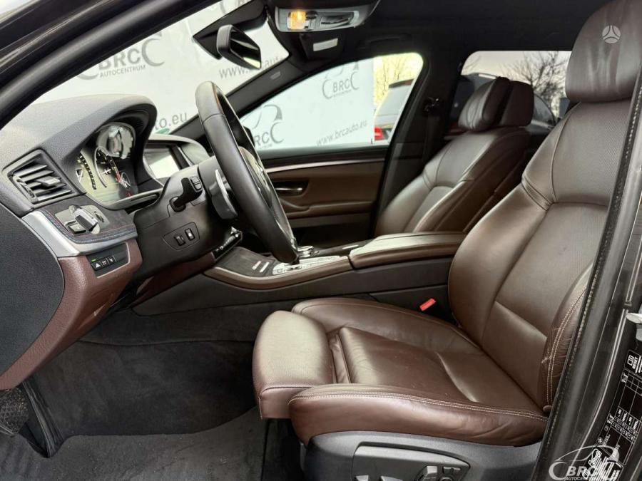 Grey BMW M550 2013 in Klaipeda, with an engine capacity of 2.99 L and mileage of 320 thousand km for 9900 €, photo 22 on AUTOMOTO.COM.LV