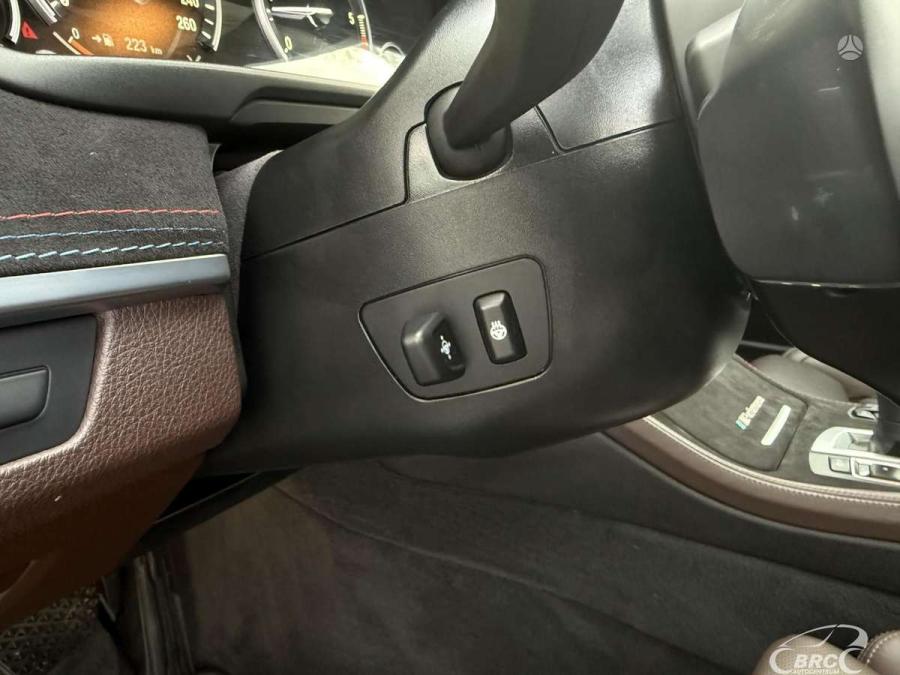 Grey BMW M550 2013 in Klaipeda, with an engine capacity of 2.99 L and mileage of 320 thousand km for 9900 €, photo 24 on AUTOMOTO.COM.LV