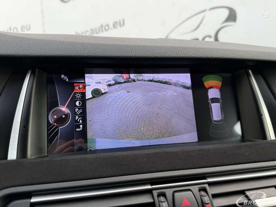 Grey BMW M550 2013 in Klaipeda, with an engine capacity of 2.99 L and mileage of 320 thousand km for 9900 €, photo 32 on AUTOMOTO.COM.LV