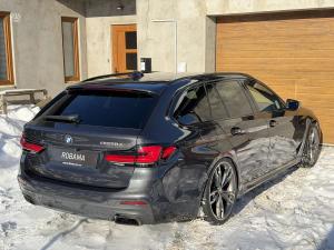 Grey BMW M550 2019 in Siauliai, with an engine capacity of 2.99 L and mileage of 115 thousand km for 29900 €, photo 3 on AUTOMOTO.COM.LV