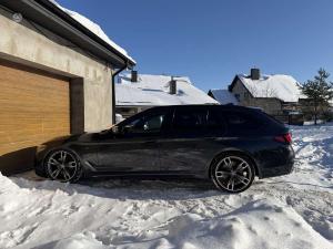 Grey BMW M550 2019 in Siauliai, with an engine capacity of 2.99 L and mileage of 115 thousand km for 29900 €, photo 6 on AUTOMOTO.COM.LV