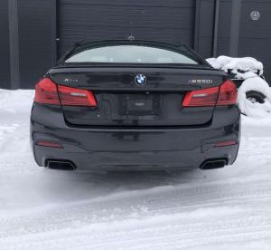 BMW M550 2018 in Vilnius, with an engine capacity of 4.40 L and mileage of 83 thousand km for 17500 €, photo 8 on AUTOMOTO.COM.LV