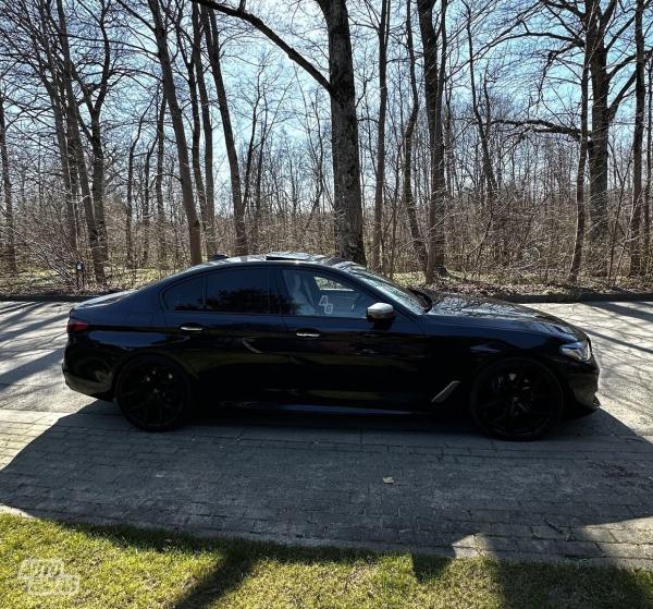 BMW M550 2018 Klaipėda, ar dzinēja tilpumu 4.40 L un nobraukumu 101 tūkst. km par 33500 €, foto 2 vietnē AUTOMOTO.COM.LV