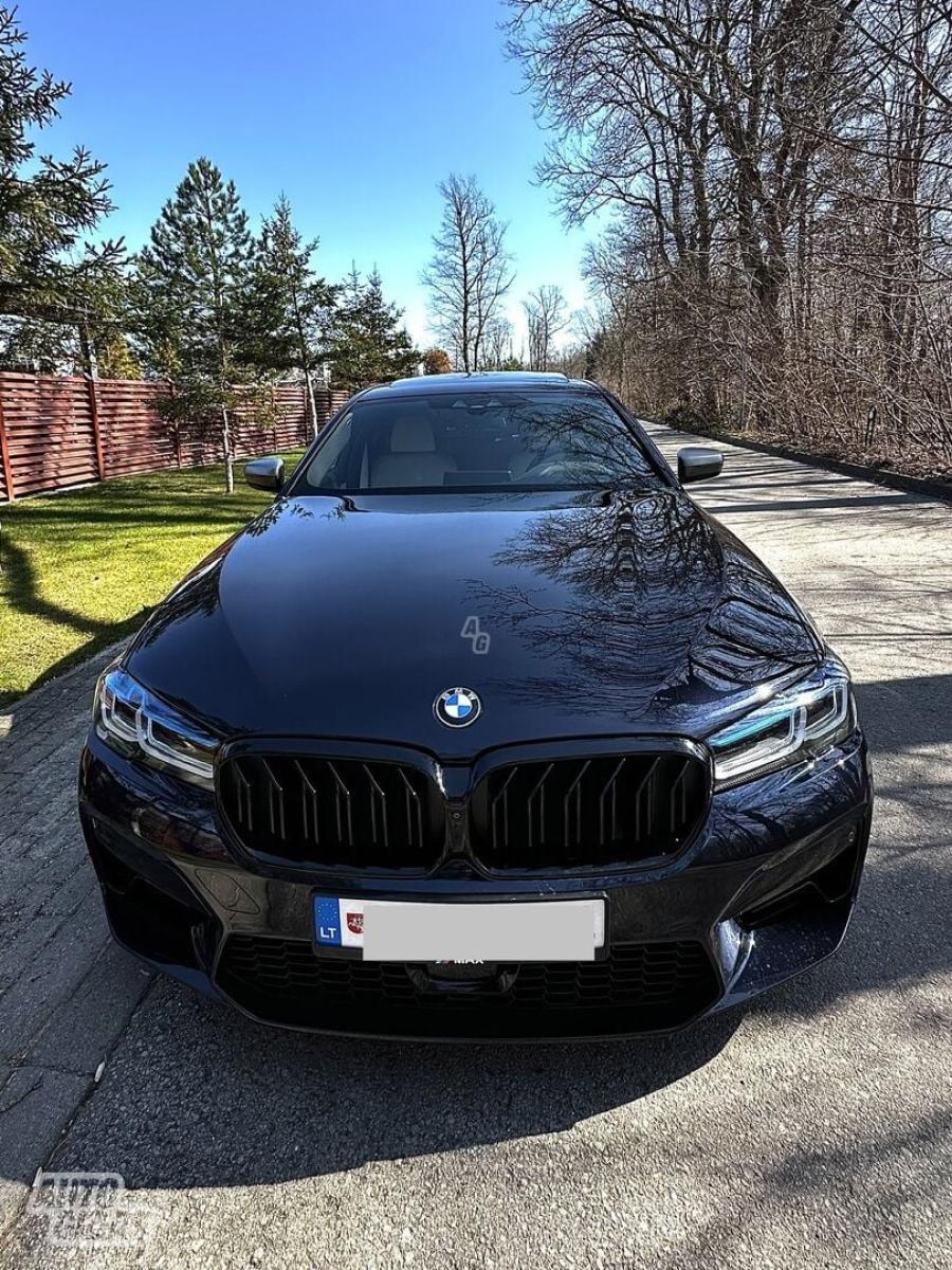BMW M550 2018 in Klaipeda, with an engine capacity of 4.40 L and mileage of 101 thousand km for 33500 €, photo 5 on AUTOMOTO.COM.LV