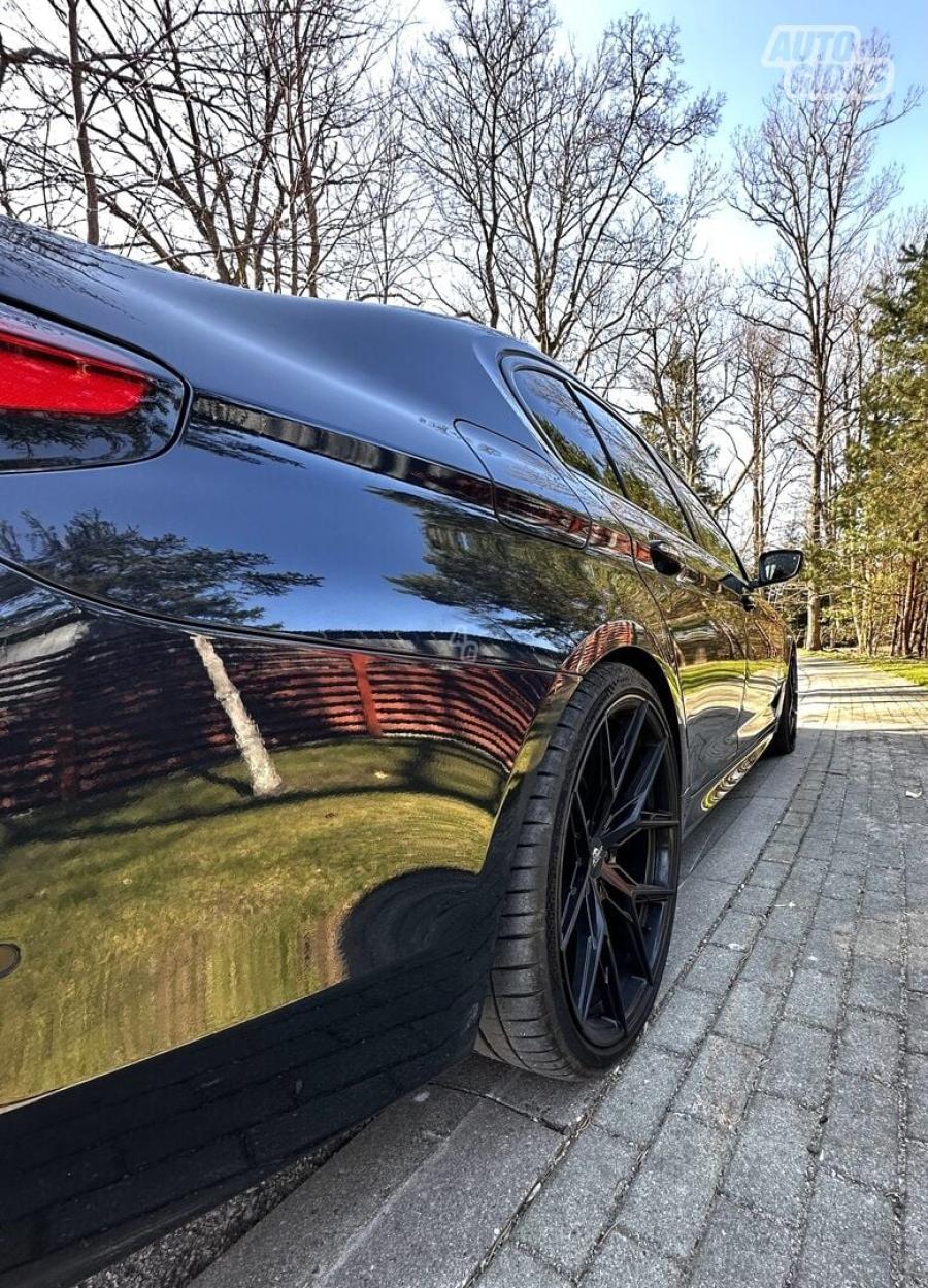 BMW M550 2018 in Klaipeda, with an engine capacity of 4.40 L and mileage of 101 thousand km for 33500 €, photo 7 on AUTOMOTO.COM.LV