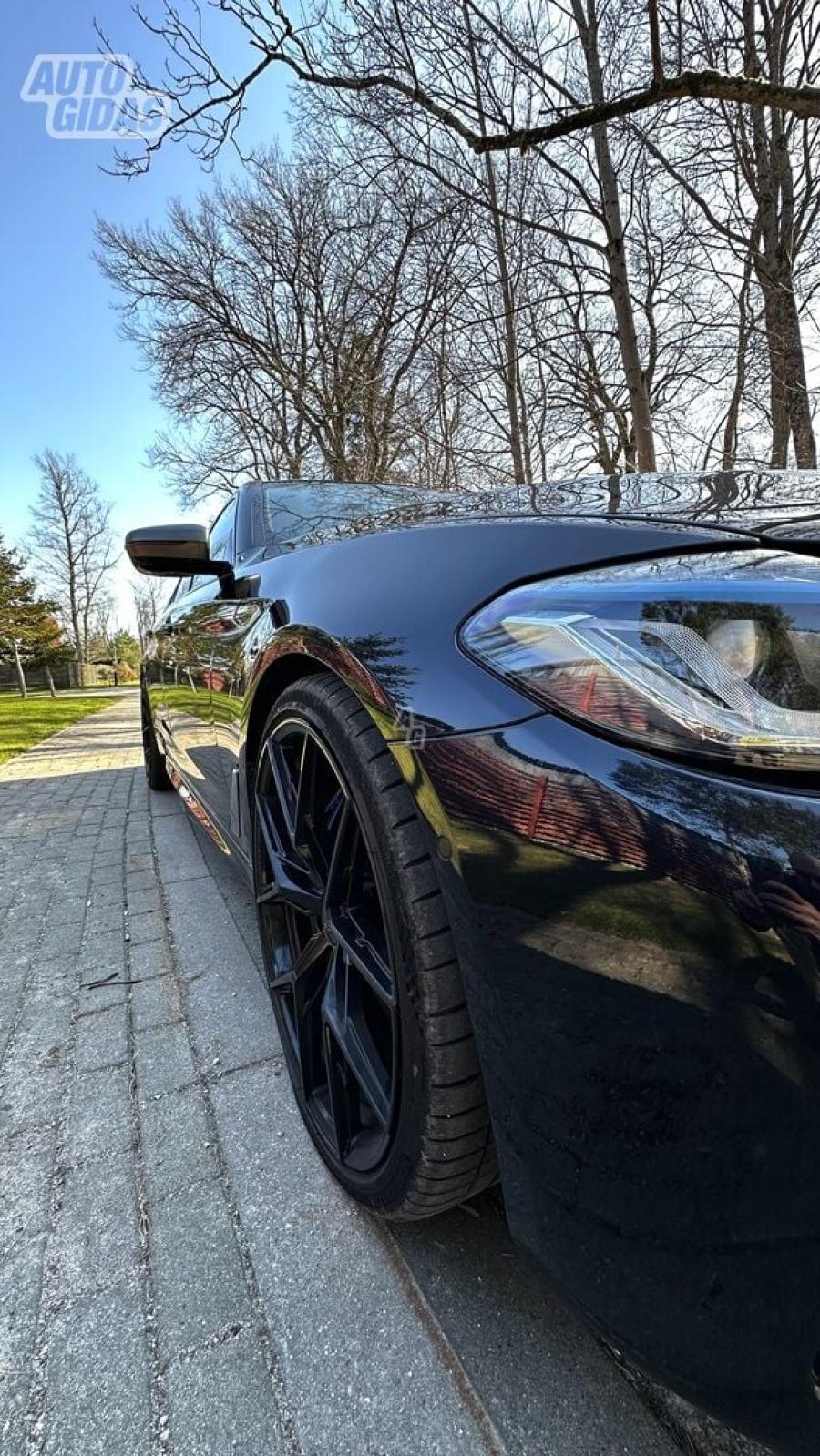 BMW M550 2018 in Klaipeda, with an engine capacity of 4.40 L and mileage of 101 thousand km for 33500 €, photo 10 on AUTOMOTO.COM.LV