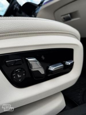 BMW M550 2018 in Klaipeda, with an engine capacity of 4.40 L and mileage of 101 thousand km for 33500 €, photo 14 on AUTOMOTO.COM.LV