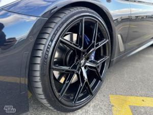 BMW M550 2018 in Klaipeda, with an engine capacity of 4.40 L and mileage of 101 thousand km for 33500 €, photo 15 on AUTOMOTO.COM.LV