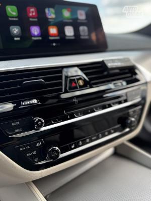 BMW M550 2018 in Klaipeda, with an engine capacity of 4.40 L and mileage of 101 thousand km for 33500 €, photo 17 on AUTOMOTO.COM.LV