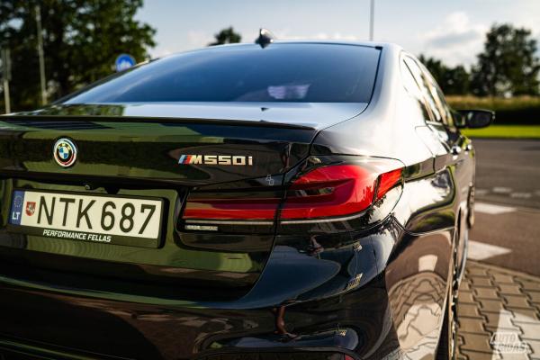 BMW M550 2018 Kauņa, ar dzinēja tilpumu 4.40 L un nobraukumu 167 tūkst. km par 30850 €, foto 8 vietnē AUTOMOTO.COM.LV
