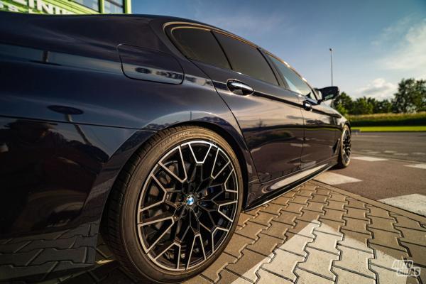 BMW M550 2018 Kauņa, ar dzinēja tilpumu 4.40 L un nobraukumu 167 tūkst. km par 30850 €, foto 9 vietnē AUTOMOTO.COM.LV
