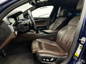 BMW M550 2020 Viļņa, ar dzinēja tilpumu 4.40 L un nobraukumu 127 tūkst. km par 33900 €, foto 6 vietnē AUTOMOTO.COM.LV