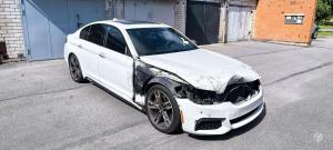 Balts BMW M550 2018 Panevēža, ar dzinēja tilpumu 4.40 L un nobraukumu 167 tūkst. km par 14400 €, foto 3 vietnē AUTOMOTO.COM.LV