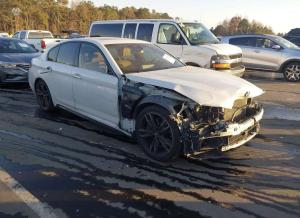 White BMW M550 2018 in Panevezys, with an engine capacity of 4.40 L and mileage of 167 thousand km for 14600 €, photo  on AUTOMOTO.COM.LV