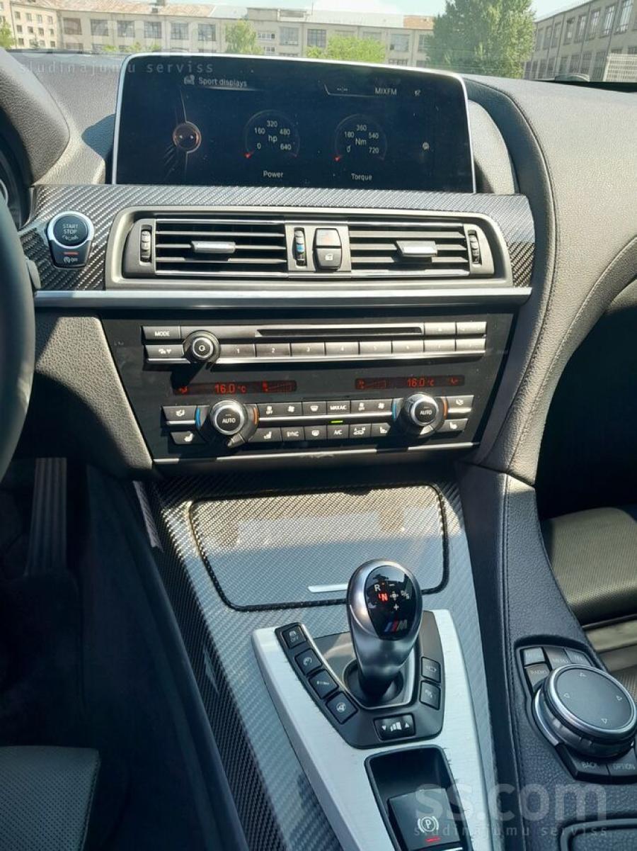 Black BMW M6 2016 in Riga, with an engine capacity of 4.40 L and mileage of 149 thousand km for 29999 €, photo 10 on AUTOMOTO.COM.LV
