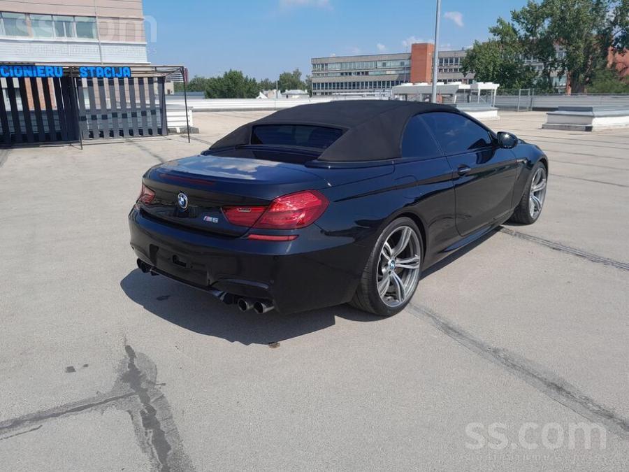 Black BMW M6 2016 in Riga, with an engine capacity of 4.40 L and mileage of 149 thousand km for 29999 €, photo 12 on AUTOMOTO.COM.LV