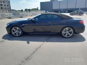 Black BMW M6 2016 in Riga, with an engine capacity of 4.40 L and mileage of 149 thousand km for 29999 €, photo 14 on AUTOMOTO.COM.LV