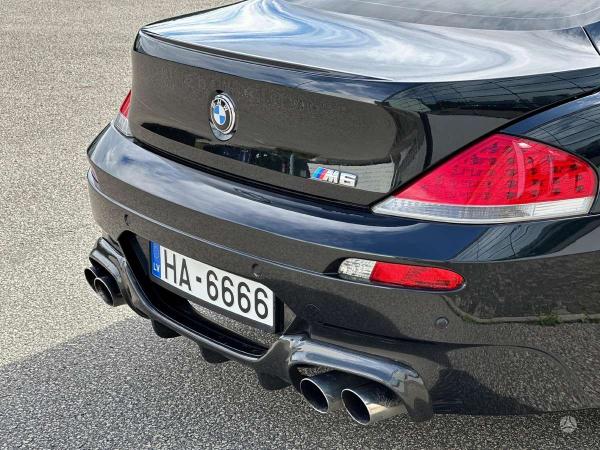 Melns BMW M6 2005 Rīga, ar dzinēja tilpumu 5.00 L un nobraukumu 132 tūkst. km par 21000 €, foto 7 vietnē AUTOMOTO.COM.LV