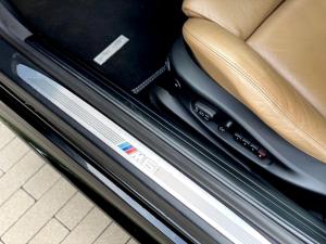 Melns BMW M6 2005 Rīga, ar dzinēja tilpumu 5.00 L un nobraukumu 129 tūkst. km par 20990 €, foto 7 vietnē AUTOMOTO.COM.LV