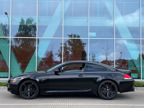 Melns BMW M6 2005 Rīga, ar dzinēja tilpumu 5.00 L un nobraukumu 129 tūkst. km par 20990 €, foto 10 vietnē AUTOMOTO.COM.LV