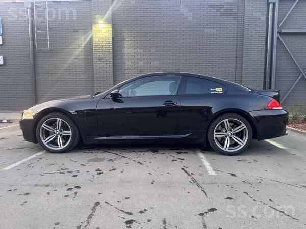 Black BMW M6 2007 in Riga, with an engine capacity of 5.00 L and mileage of 144 thousand km for 21500 €, photo 3 on AUTOMOTO.COM.LV