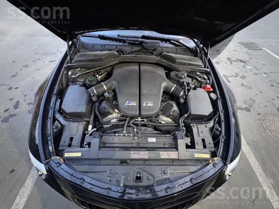 Melns BMW M6 2007 Rīga, ar dzinēja tilpumu 5.00 L un nobraukumu 144 tūkst. km par 21500 €, foto 14 vietnē AUTOMOTO.COM.LV