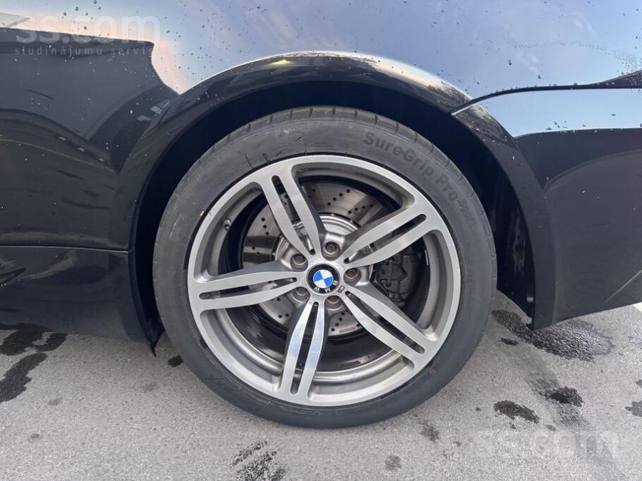 Melns BMW M6 2007 Rīga, ar dzinēja tilpumu 5.00 L un nobraukumu 144 tūkst. km par 21500 €, foto 17 vietnē AUTOMOTO.COM.LV