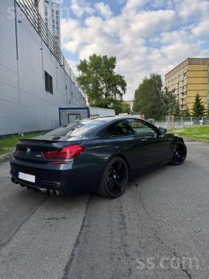 Melns BMW M6 2013 Rīga, ar dzinēja tilpumu 4.40 L un nobraukumu 137 tūkst. km par 28500 €, foto 2 vietnē AUTOMOTO.COM.LV