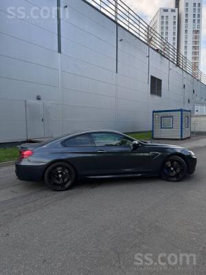 Melns BMW M6 2013 Rīga, ar dzinēja tilpumu 4.40 L un nobraukumu 137 tūkst. km par 28500 €, foto 4 vietnē AUTOMOTO.COM.LV