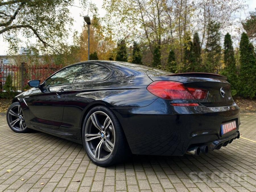 Black BMW M6 2013 in Riga, with an engine capacity of 4.40 L and mileage of 118 thousand km for 39999 €, photo 2 on AUTOMOTO.COM.LV