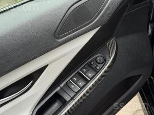 Black BMW M6 2014 in Riga, with an engine capacity of 4.40 L and mileage of 182 thousand km for 24500 €, photo 15 on AUTOMOTO.COM.LV